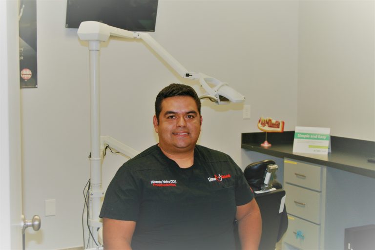 Meet our Dentist Dr. Neira - Dentist in McAllen, TX - Lima Dental